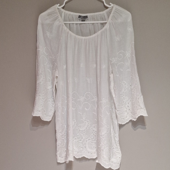 JM Collection | Tops | Jm Collection White Embroidered Blouse | Poshmark